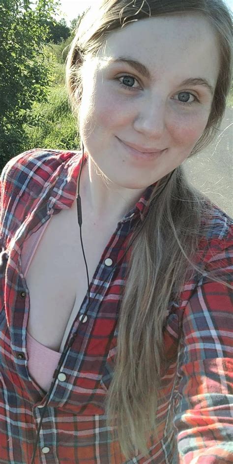 Evening Stroll Scrolller