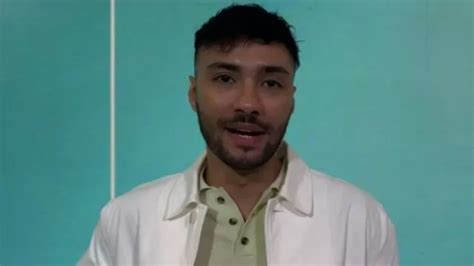 Meriahkan Hut Ri Refal Hady Senang Ikut Lomba Makan Kerupuk