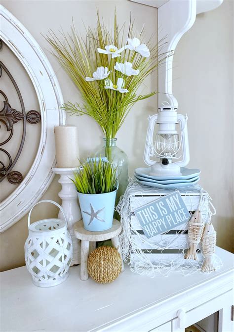 Dining Delight Beach Themed Decor For The Kitchen Sideboard