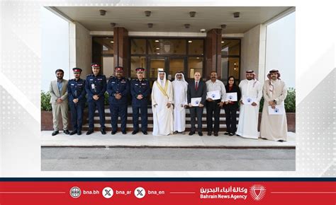 وكيل وزارة الداخلية لشؤون الجنسية والجوازات والإقامة يكرم عددا من ممثلي