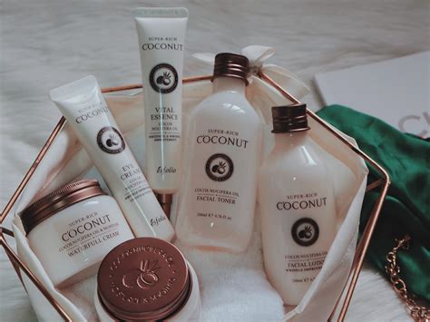 Esfolio Korean Products Review: Super Rich Coconut Set - ruthdelacruz