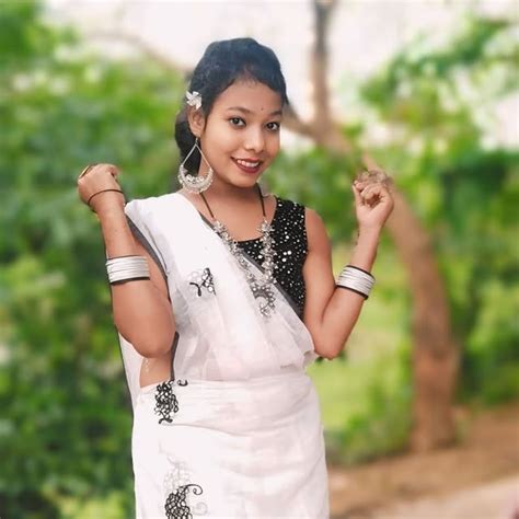 Monisha Tudu Monishatudu • Threads Say More