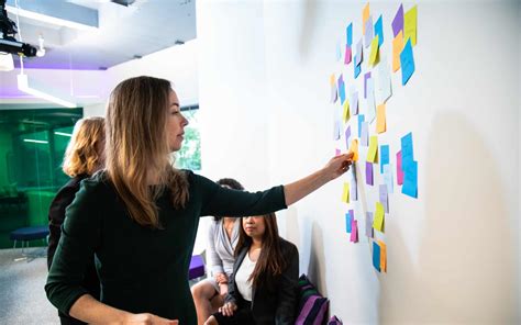 Km Strategy And Design Enterprise Knowledge