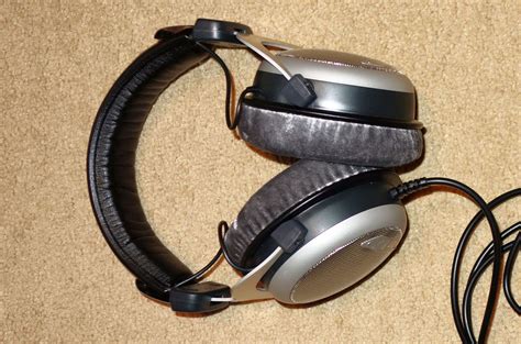 Наушники Beyerdynamic DT 880, 32 Ohm — купить в интернет-магазине ...