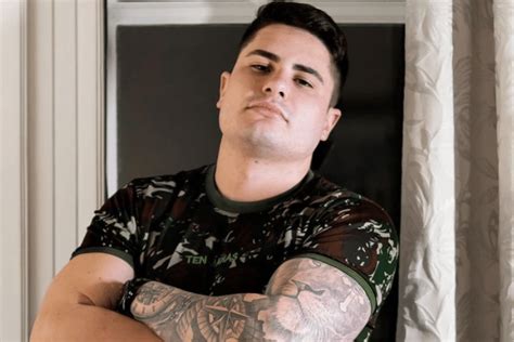 A Fazenda 15 O Que Tornou Lucas Souza Maior Alvo Do Reality Show