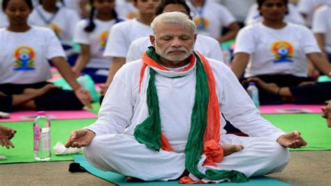 Pm Narendra Modi Gave Fitness Challenge To Opposition Click Here To