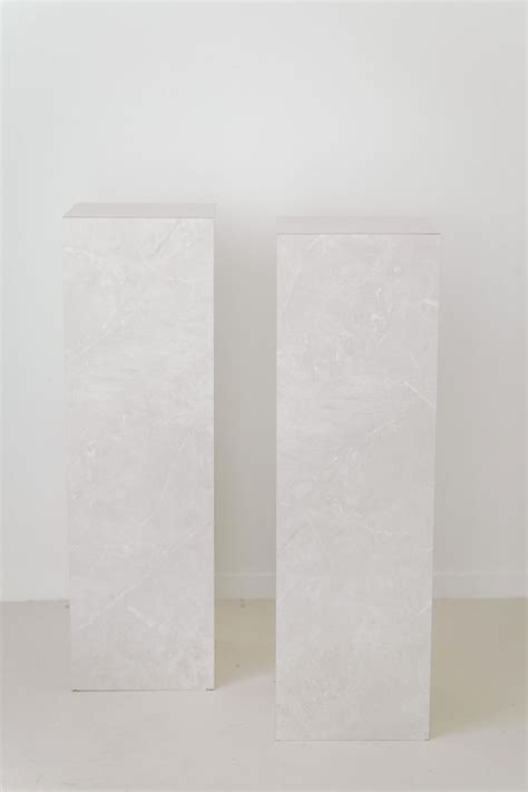 Plinth Marble Look Ivy Bleu