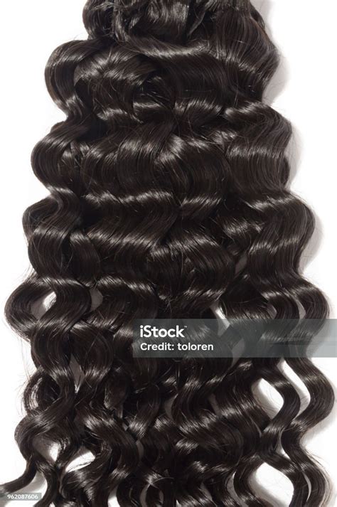 처녀 레미 깊은 곱슬 자연 검은 인간의 머리 확장 번들을 치 게 되죠 엮다에 대한 스톡 사진 및 기타 이미지 엮다 0명 Weft Istock