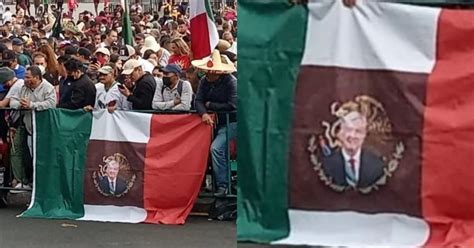 Tras La Bandera Con Colores De Morena Apareció Una Con La Cara De Amlo En El Zócalo Infobae