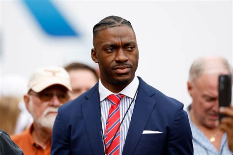 Report Espn Fired Robert Griffin Iii The Spun