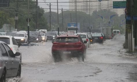 Defesa Civil Emite Alerta De Ventos E Raios Para Três Cidades Do Grande
