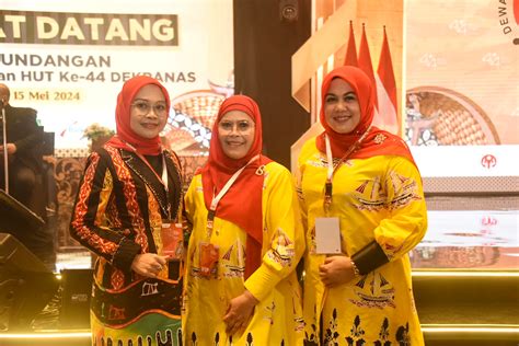 Dibuka Ibu Negara Wakil Ketua Dekranasda Kab Bengkalis Hadiri Perayaan