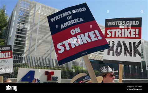 Universal City California Usa 14th July 2023 Sag Aftra And Wga Strike
