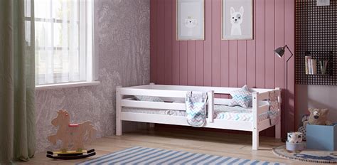 Детская кровать Соня №3 80x190 Белая эмаль (сосна), купить детскую в ...