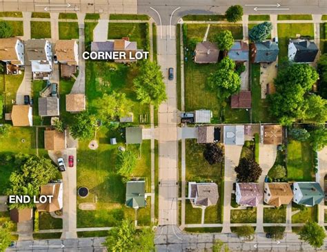 Choosing Corner Lots The Benefits Drawbacks And Considerations IPS