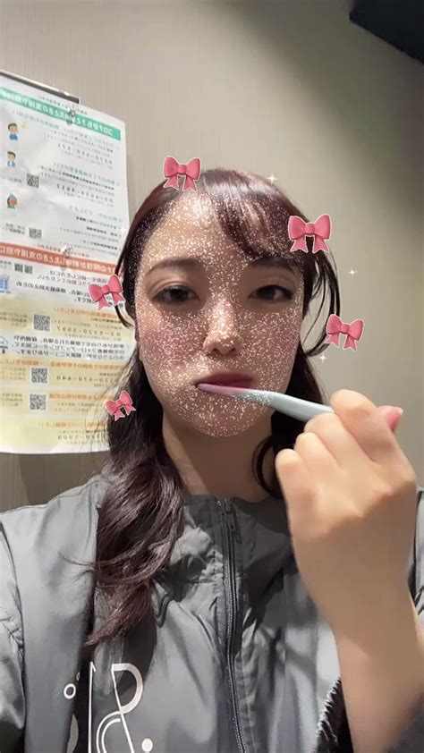 辻󠄀穂乃花 Honokatsuji Twitter