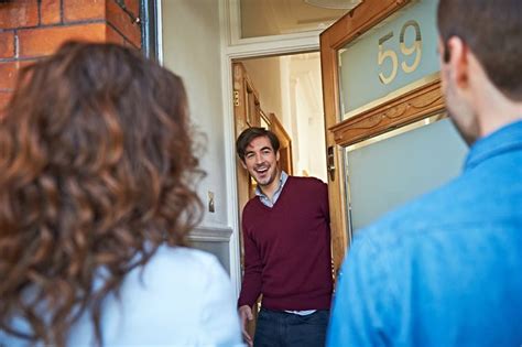 The Rudest Things You Can Do While Hosting Overnight Guests Huffpost
