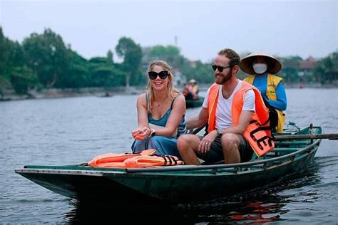 1 Day Luxury Tour To Ninh Binh Hoa Lu Tam Coc Mua Cave Tour