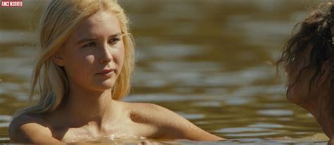 Isabel May Nude Pics Pagina 1