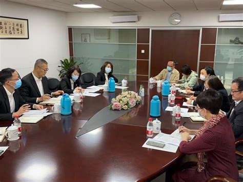 上海长宁法院党组书记、院长孙培江带队走访市工商联、市律协、市管协澎湃号·政务澎湃新闻 The Paper