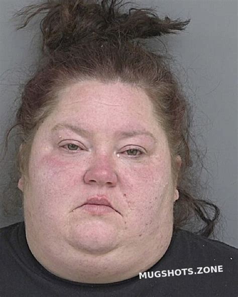 Croft Shayna Marie 11022023 Dubuque County Mugshots Zone