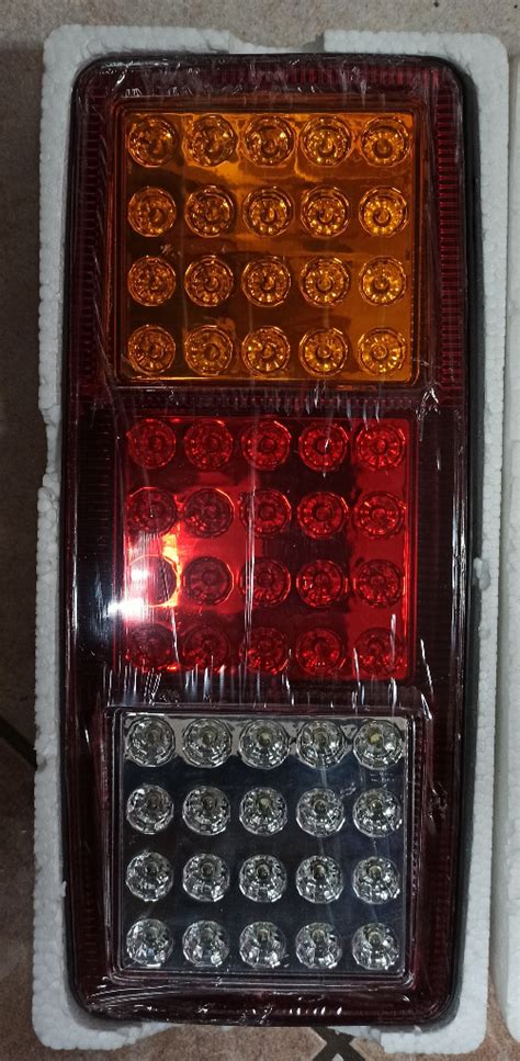LAMPY TYLNE ZESPOLONE LED 12 24V KOMPLET L R Kalisz Kup Teraz Na