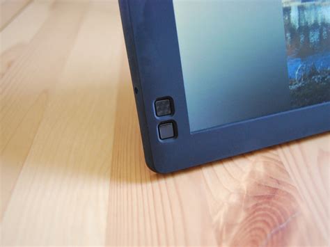 Nixplay Seed Digital Photo Frame Works Well And Looks Great Windows
