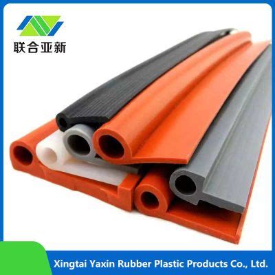 Custom EPDM NBR Silicone PVC Rubber Extruded Gaskets Seals Rubber Profiles Foam Rubber Sealing