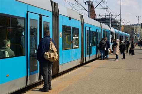 Awaria magistrali w ulicy Ślężnej 22 23 kwietnia 2023 r