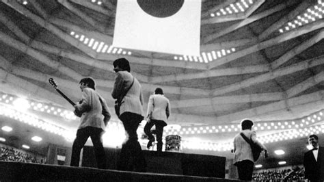 Les Beatles Juillet Le Jour O Lennon Rencontra Mccartney Et Changea L Histoire Du Rock