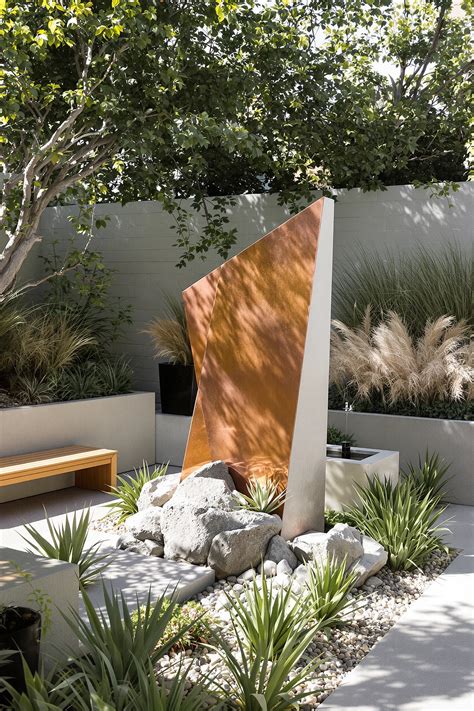 Mid Century Modern Landscaping Rules Designing Timeless Outdoor Spaces
