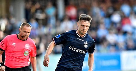 Mikkel Duelund er ude resten af året Jyllands Posten
