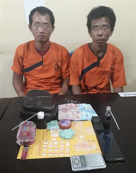 Bawa 21 Paket Sabu Polisi Tangkap Dua Pengedar Narkoba Di Peranap