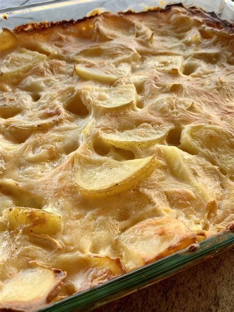 Easy Au Gratin Potatoes Recipe