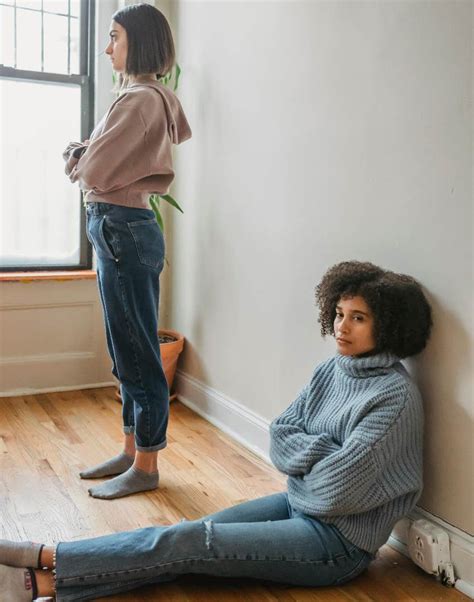 My Best Friend Reappeared After Ghosting Me For Years Yourtango