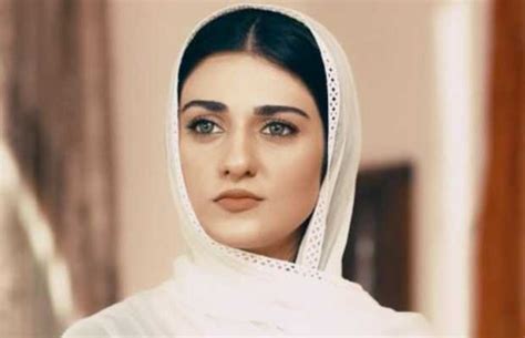 Raqs E Bismil Episode 27 Review Zohra Cannot Say No To Peer Sahab