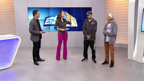 Programa Estv Entrevista César Mc Campeão Do Duelo Nacional De Mcs 2017