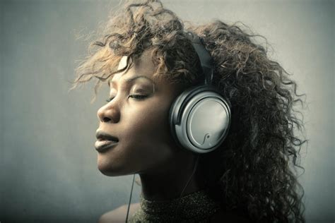 4 Ways Listening To Music While Working Can Boost Brain Power Startup