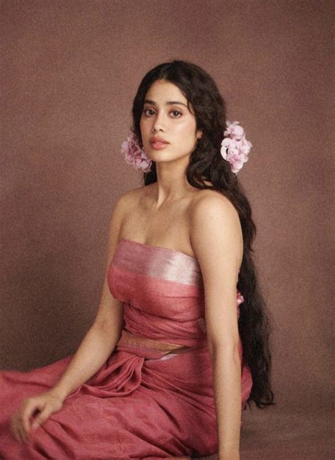 Hourly Bollywood On X Bollywood Fashion Retro Saree Actresses