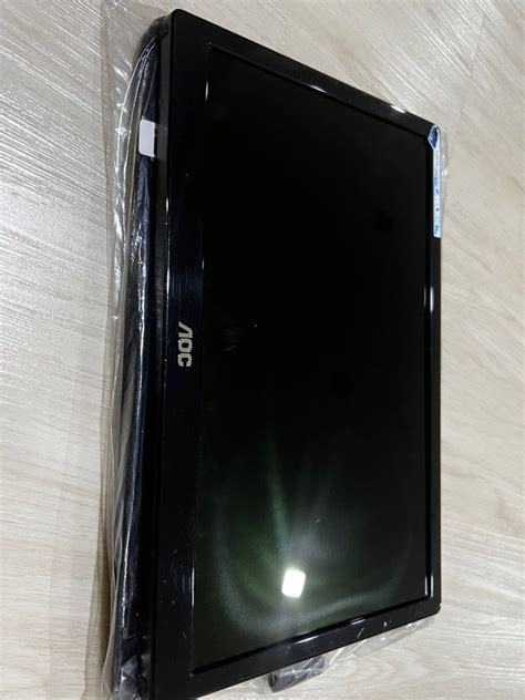 Aoc Portable Monitor Screen 16” Computers And Tech Parts And Accessories Monitor Screens On Carousell