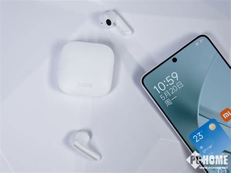 Redmi Buds 6活力版图赏：和turbo 3镜瓷白绝配！电脑之家
