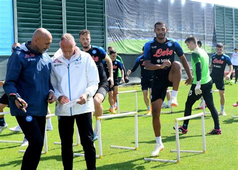 Napoli Il Report Della Seduta Di Allenamento Campania Nel Pallone
