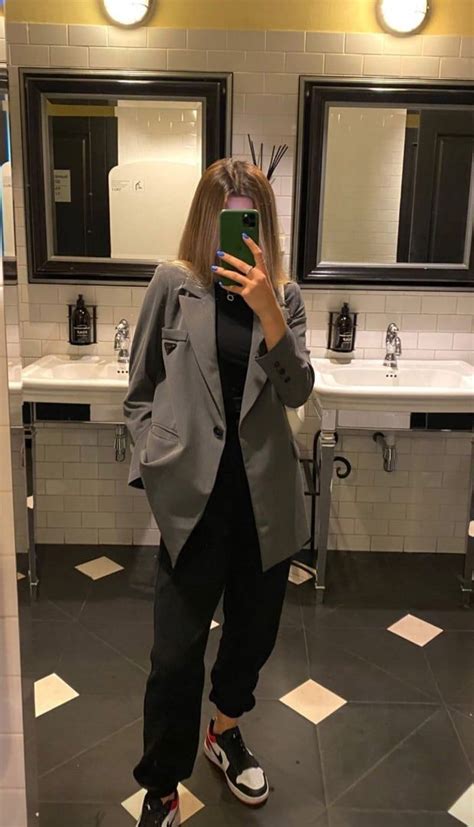 Пин от пользователя âme fleur на доске look в 2022 г Стильные наряды
