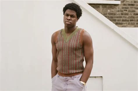 Daniel Caesar ศิลปินอาร์แอนด์บีขวัญใจวัยรุ่นเจ้าของรางวัล Grammy คัม