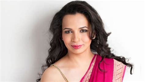 Celebrity Nutritionist Rujuta Diwekar Shares Tips To Beat The Heat