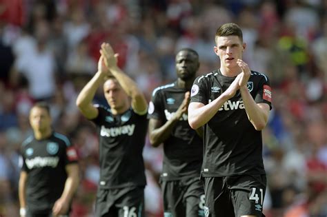 West Ham News David Moyes Warns Declan Rice To Learn Quickly After
