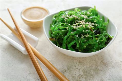 6 Popular Ways The Japanese Include Seaweed In Their Diet