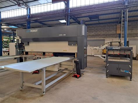 Innovation Industrie Presseplieuse Ergonomie Surmesure Collaboration Jean Perrot