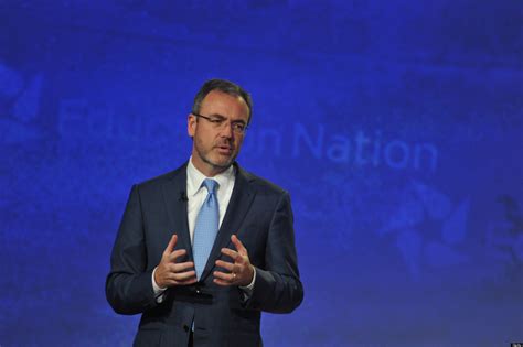 Al Jazeera America Narrows In On News Director Huffpost