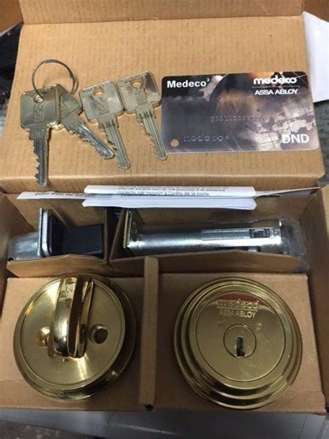 Medeco Deadbolt Single Cylinder 4 Keys Included